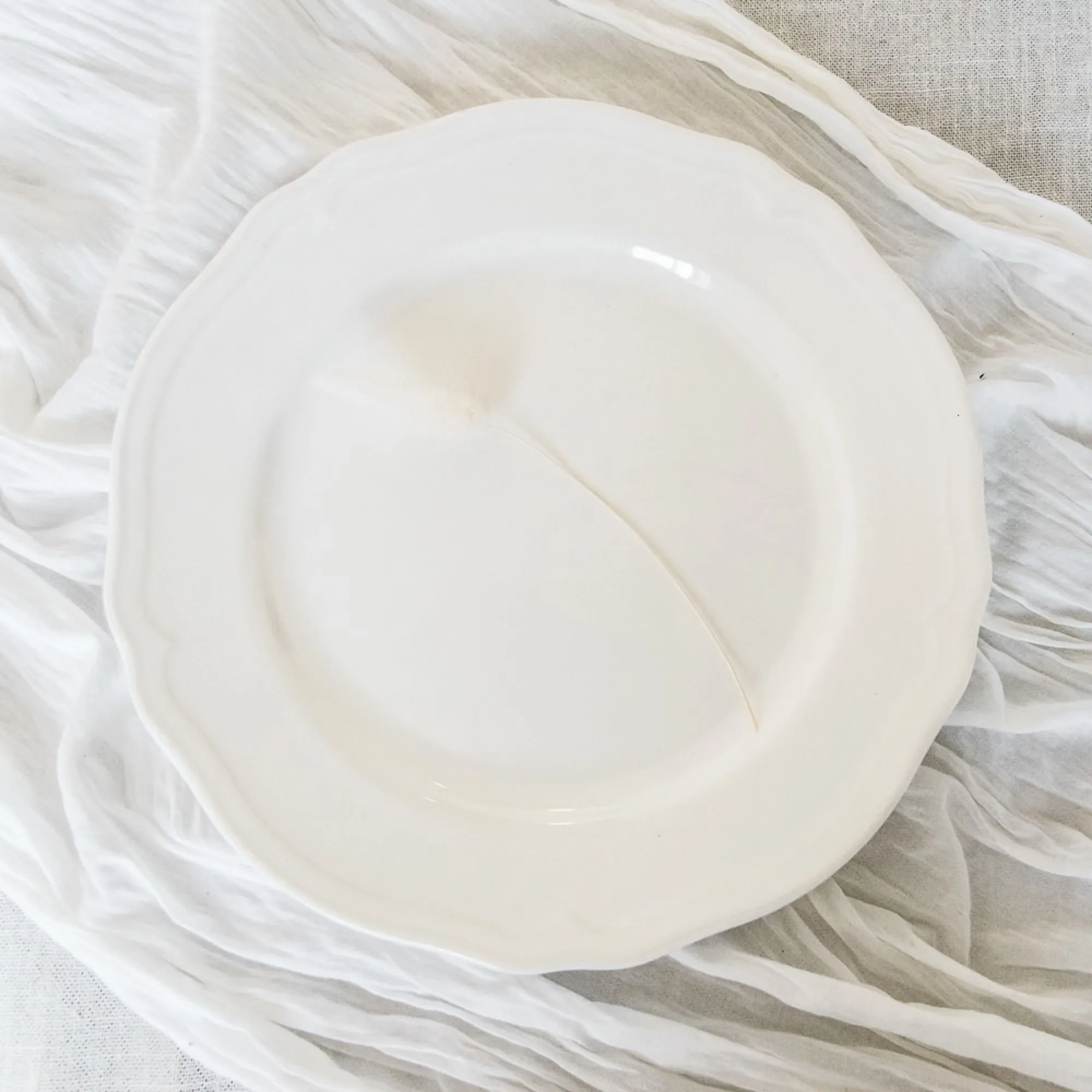 French Dinner Plate in White | Gold Coast Wedding & Event Hire