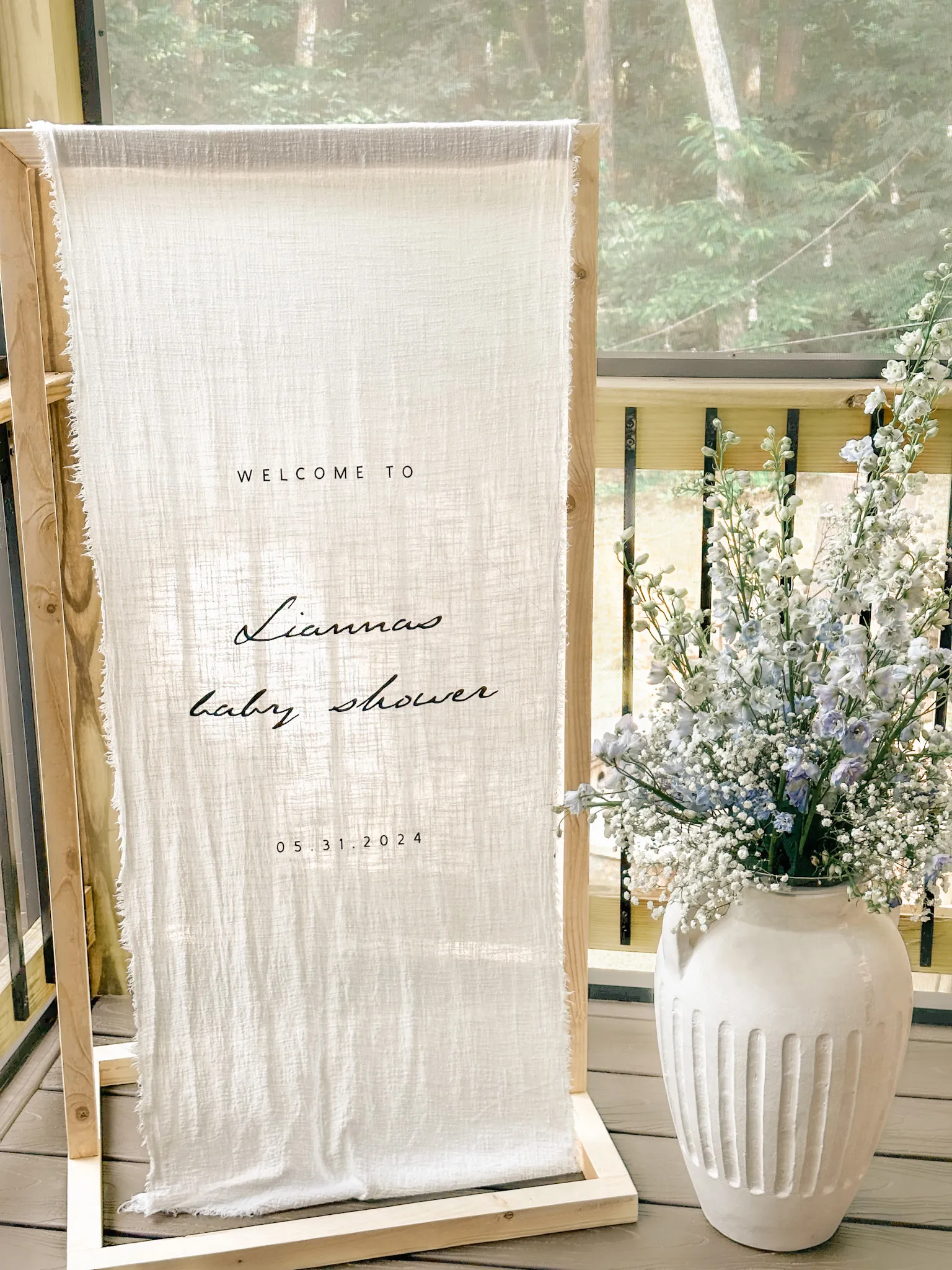 Wooden Sign Stand | Katsel Rentals