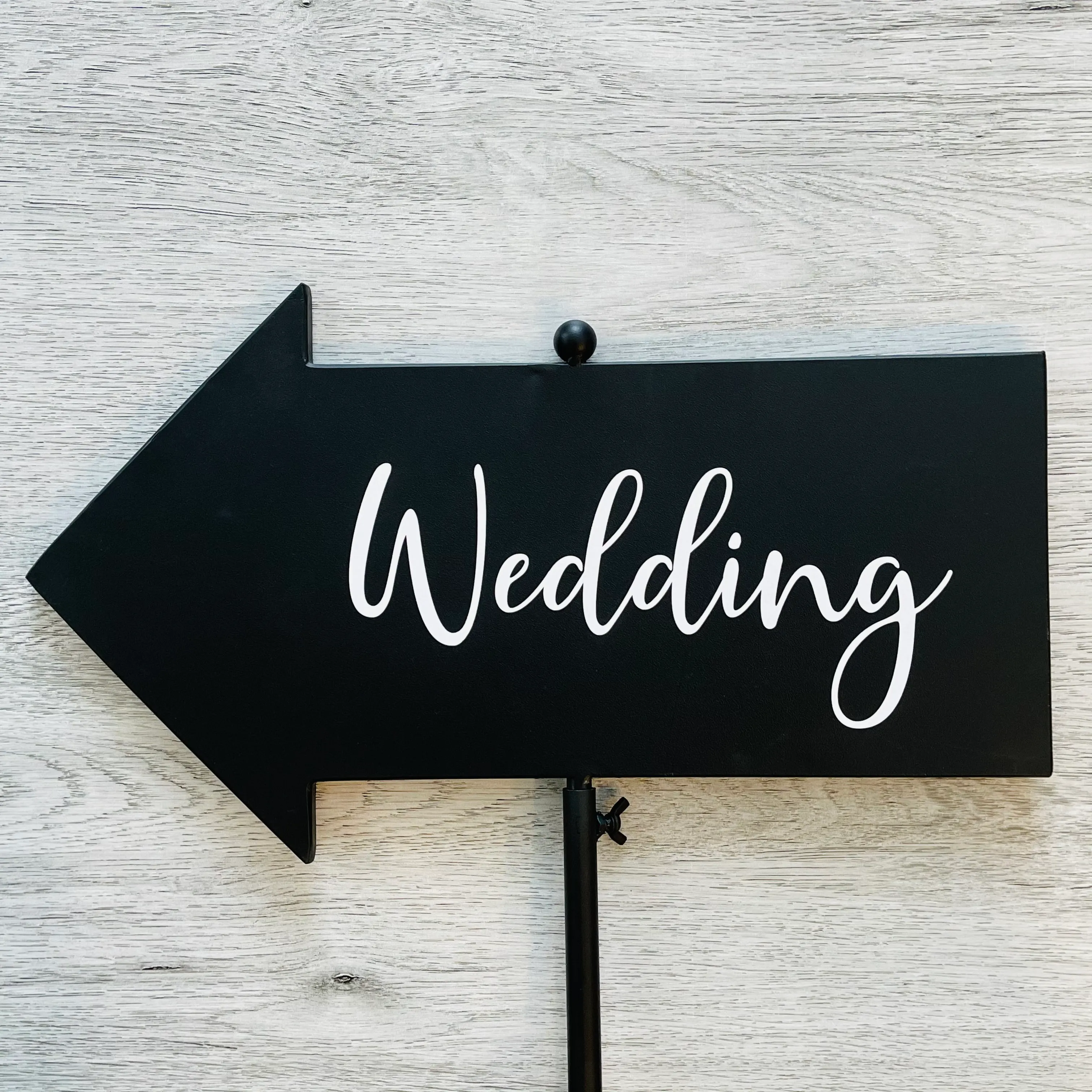 Wedding Arrow Directional Sign | BOXWOOD EVENTS LTD.