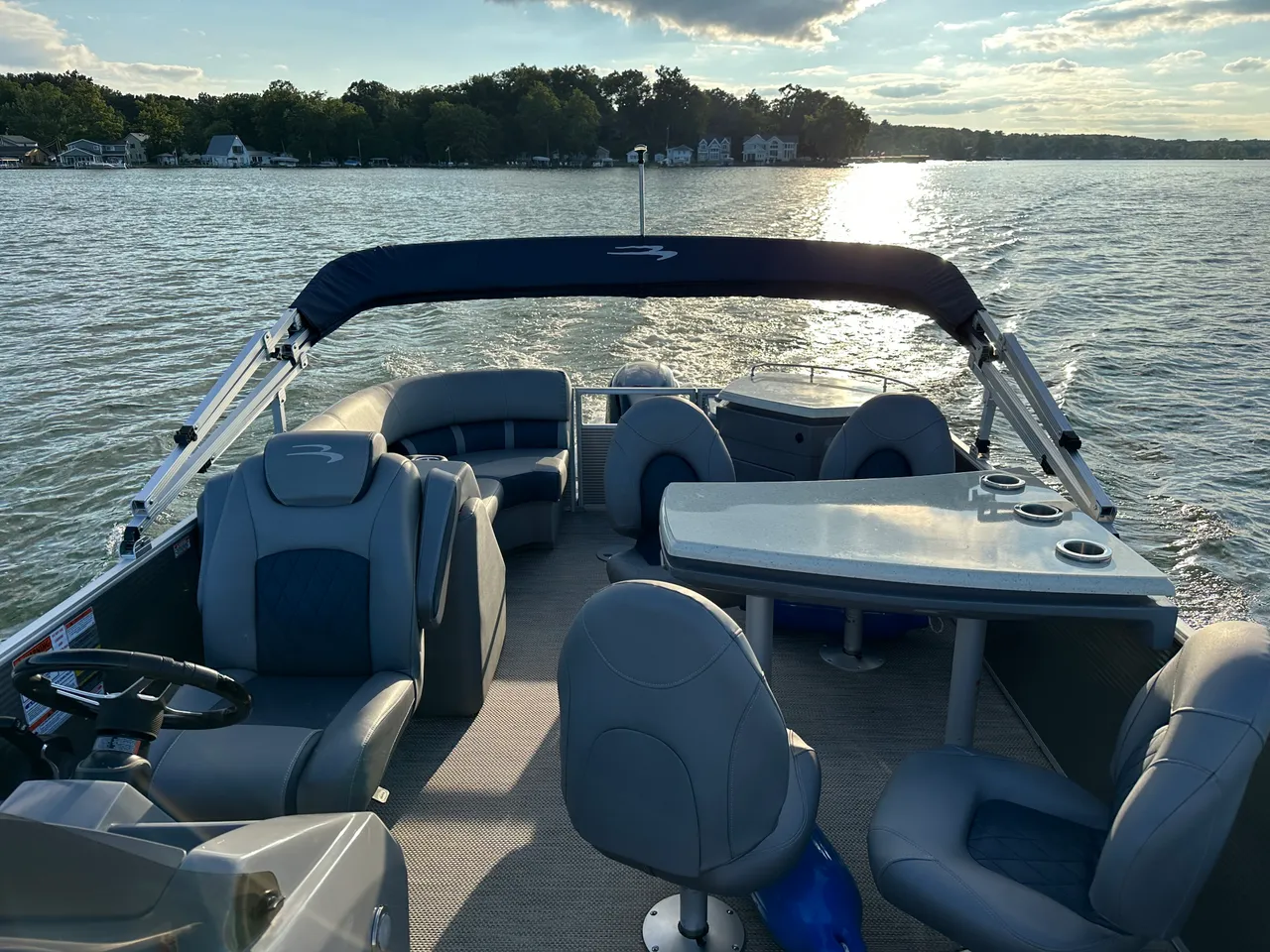 101 Lakes Pontoon Rentals