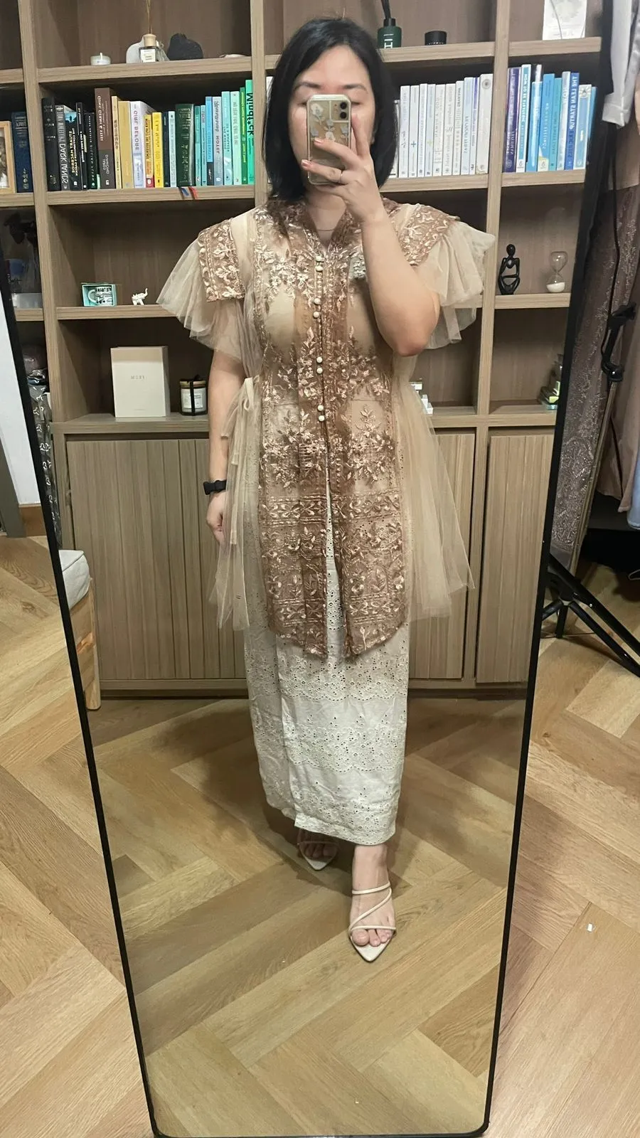 Rent A Dress - Sewa Dress & Sewa Kebaya Online