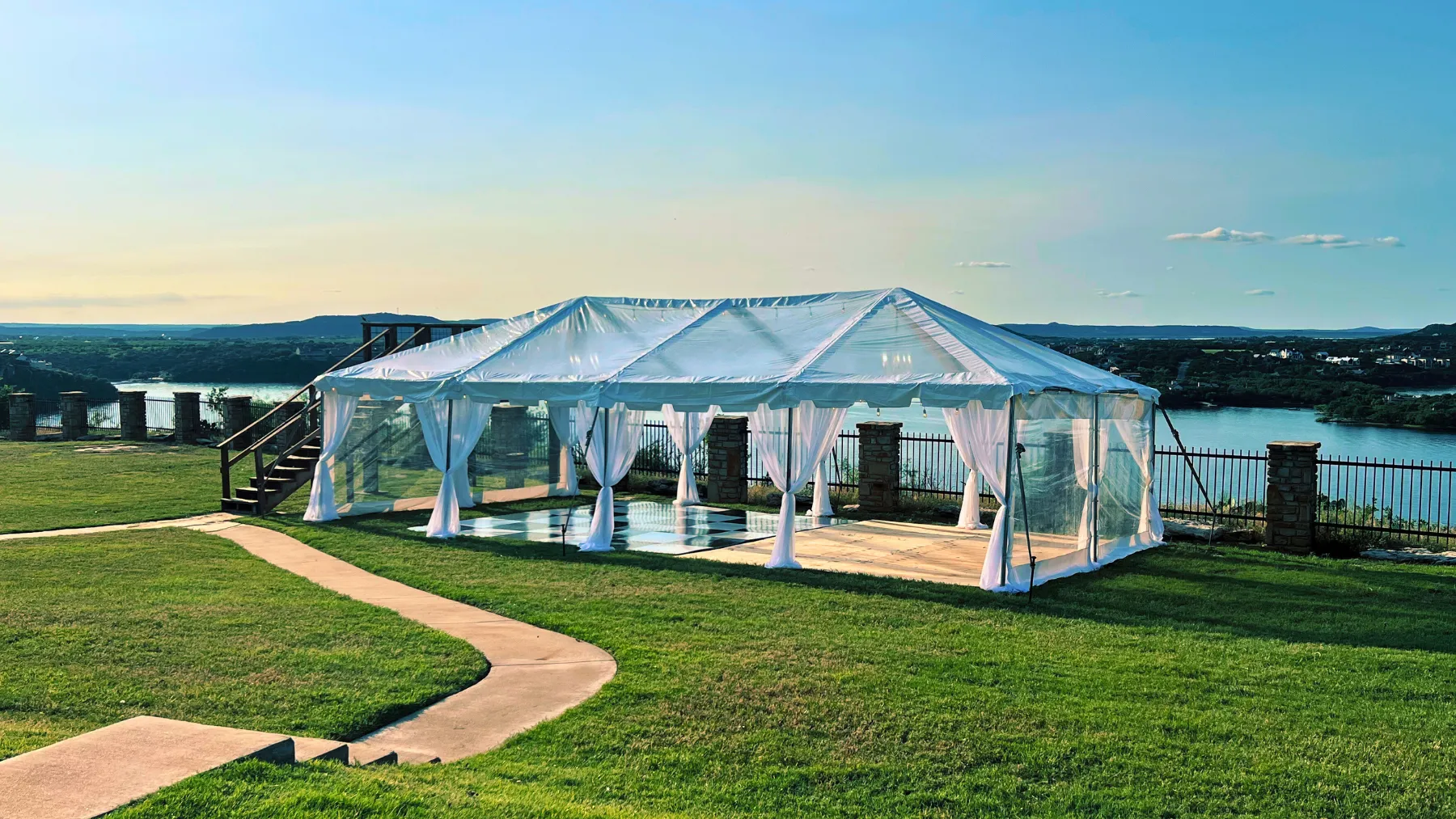 J & R Event Rentals LLC