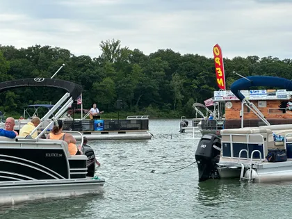 101 Lakes Pontoon Rentals