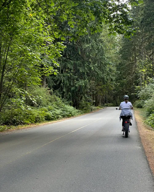 Safe Riding Circuits in Parksville, BC with Bark Echo eBikes