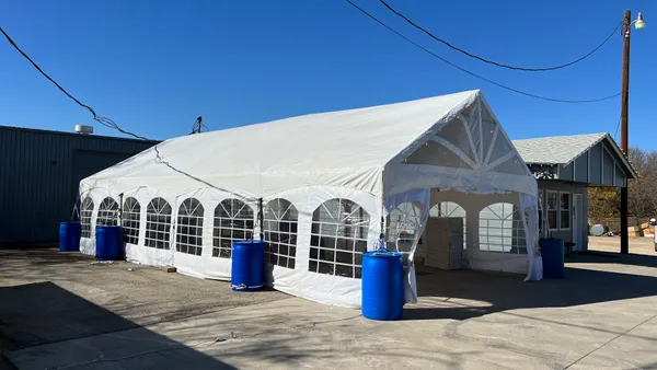 J & R Event Rentals LLC