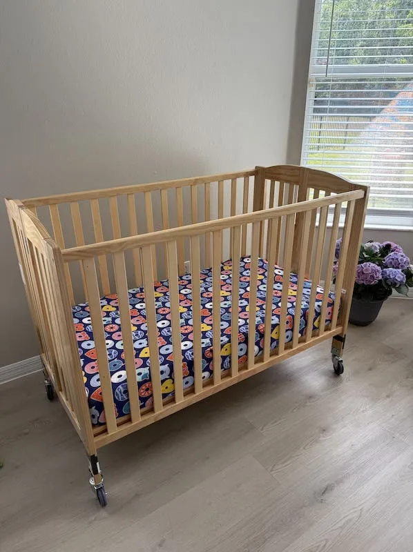 Rent Full-Size Cribs & Strollers | Orlando AND Disney areas.