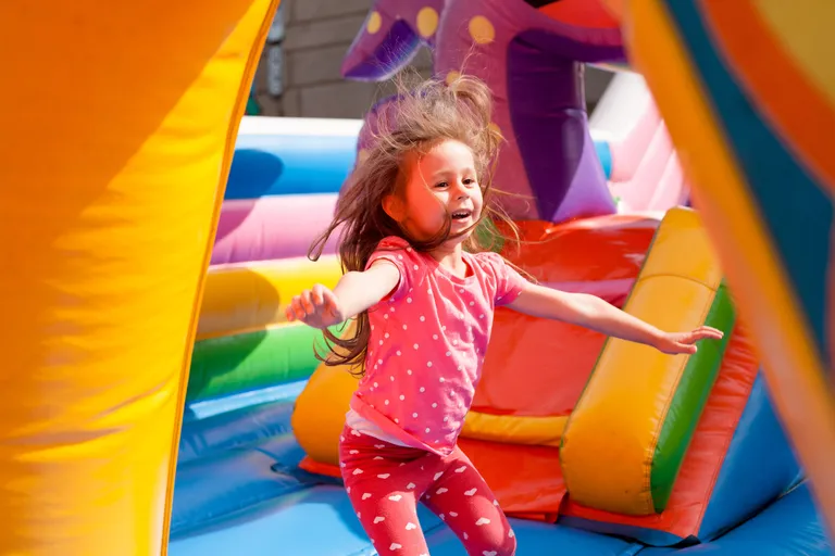 Let's Bounce YEG | Edmonton Bouncy Castle Rentals & Inflatable Rentals