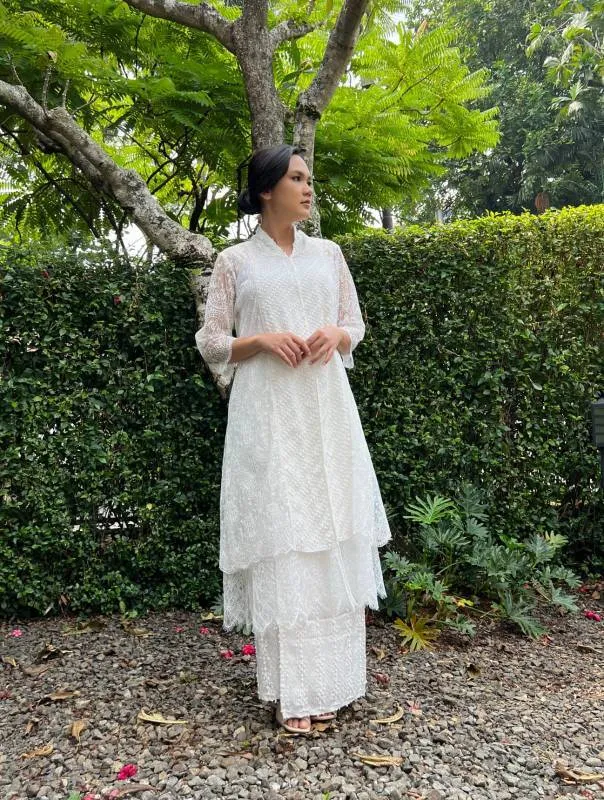 Rent A Dress - Sewa Dress & Sewa Kebaya Online