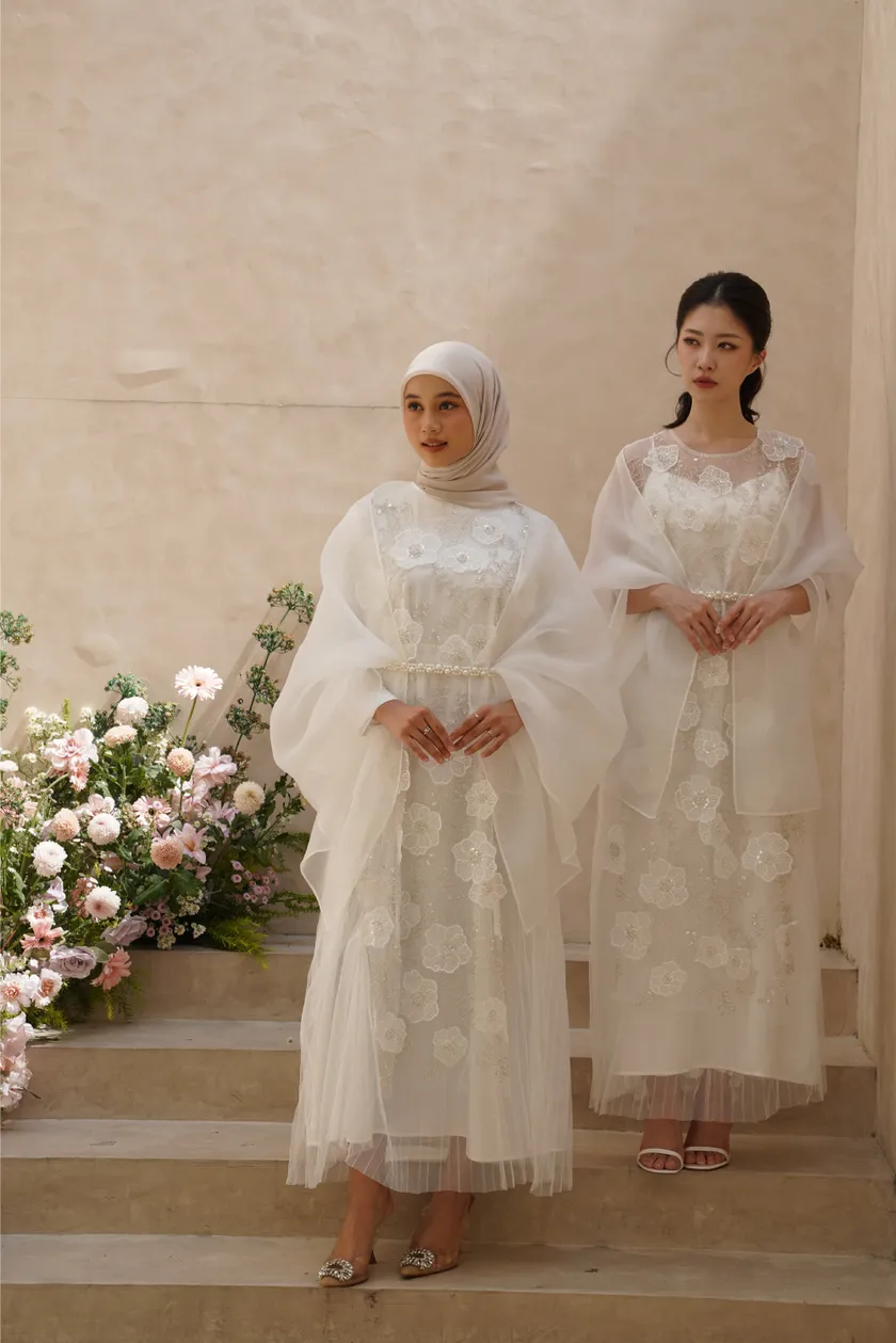 Rent A Dress - Sewa Dress & Sewa Kebaya Online