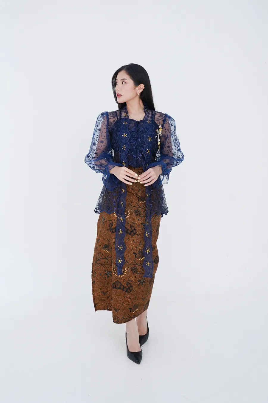 Sewa Kebaya Untuk Wisuda atau Graduation | Rent A Dress - Sewa Dress & Sewa Kebaya Online