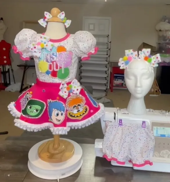 134A- Tropical Cutie Swimwear 18/3 | Mallie´s Closet Pageant Rentals